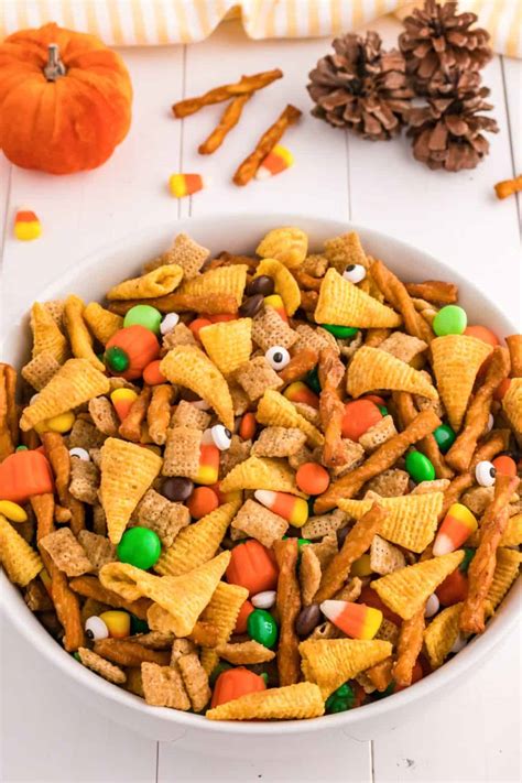 Easy Halloween Snack Mix {chex Mix Recipe} 365 Days Of Baking