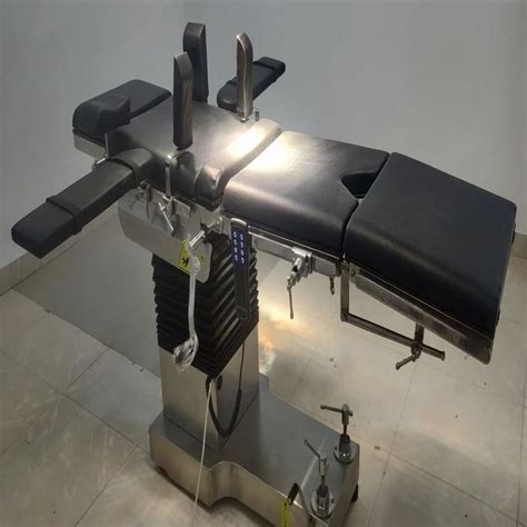 C Arm Electric Remote Oparet Ot Table At Rs 140000 Hydraulic Ot Table In Bengaluru Id
