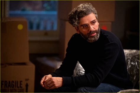 Oscar Isaac Reveals Surprising Info About His Full Frontal Scene In