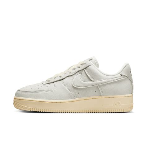 White Air Force 1 Nike Uk