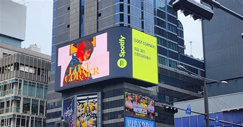 米津玄師、最新アルバム『lost Corner』が全世界のチャートを席巻！billboard Usチャート3部門でtop50入り 画像一覧