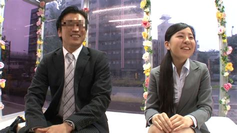 顔出し！働く美女限定 マジックミラー号 街頭調査！職場の同僚とmm号の中で2人っきり 理性と性欲どちらが勝つのか！？ 同じオフィスで働く男女に突然のsex交渉！！2 In池袋 アダルト動画