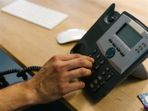 Analog Vs Digital Phone Lines Differences Advantages Applications Ifax