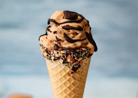 Бадемов сладолед със солен карамел Белун натурални тахани и масла