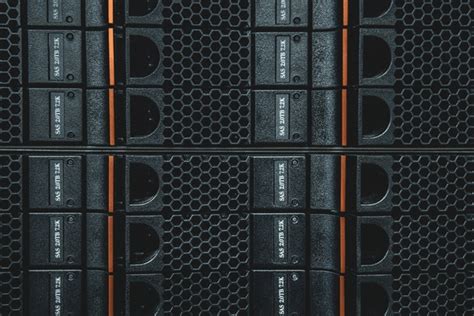 Categoría Disk Arrays De Imágenes Fotos De Stock E Ilustraciones Libres De Regalías