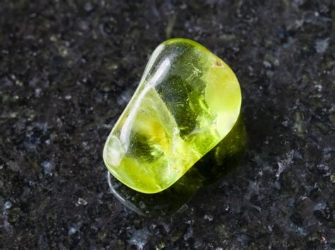 რომელი ძვირფასი ქვაა თქვენთვის წარმატების სიყვარულისა და ბედნიერების მომტანი თილისმა