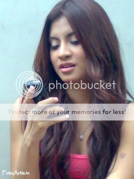 Indonesian Celebrity Foto Bugil Deriell Jacqueline