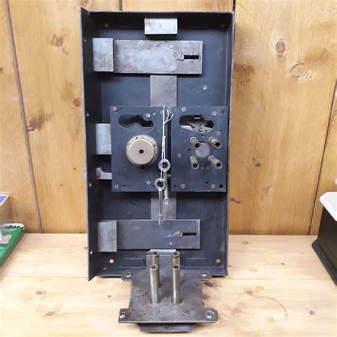 Ancien Coffre Fort Bauche Doccasion