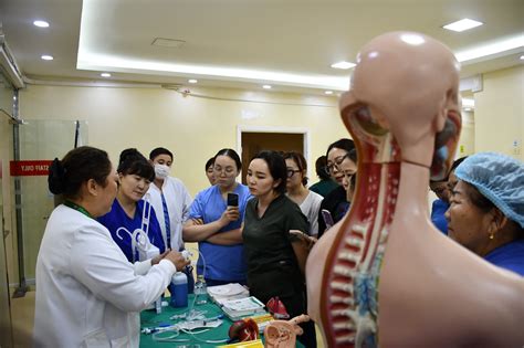 Улсын Гуравдугаар Төв Улсын Гуравдугаар Төв Эмнэлэг УГТЭ