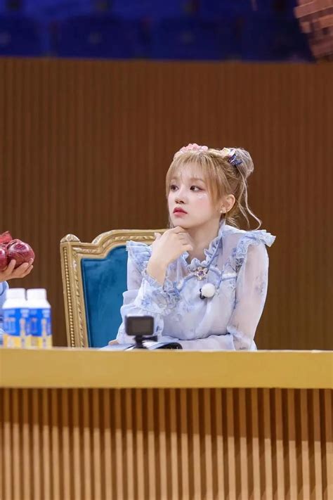 宋雨琦辟谣跑男受伤传闻 360娱乐，你开心就好