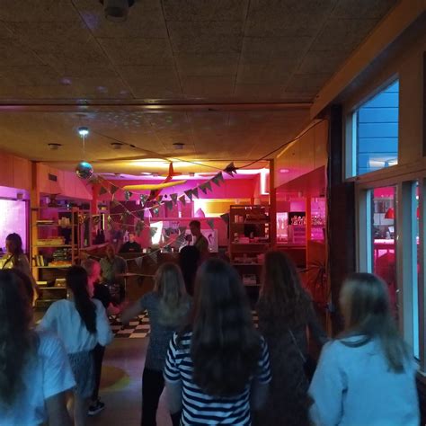 Fotos Next Level Chill Academy