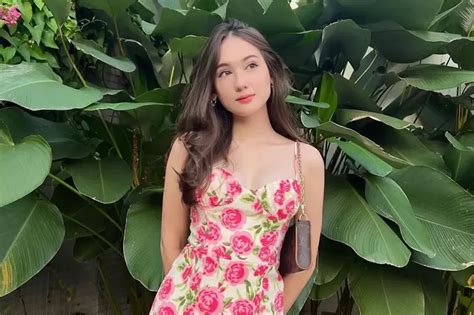 Lebih Dekat Dengan Laura Moane Cewek Yang Dikabarkan Kekasih Baru Al Ghazali Riau Pos