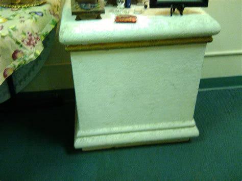 Table — Unity Museum