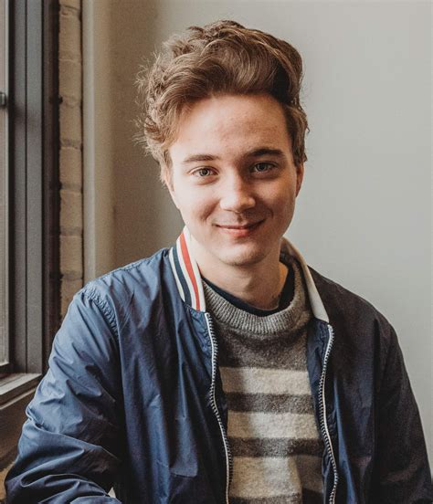 About Aaron Hammer Medium