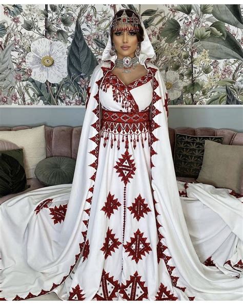 Algerian Traditional Kabyle Dress📍🇩🇿اللباس التقليدي الجزائري القبائلي Fashion Attire Stylish