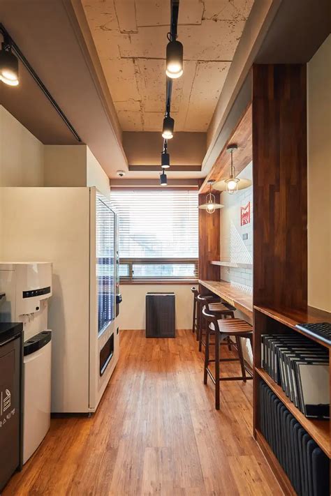 모던하고 깔끔한 46평 스터디카페 인테리어 강동구 성내동