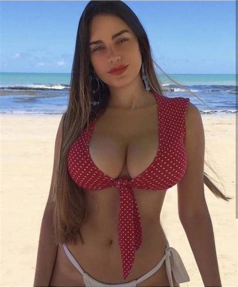 Who Is This Busty Bikini Insta Reply Namethatporn Com