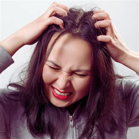 Itchy Scalp Causes Symptoms And Effective Treatments