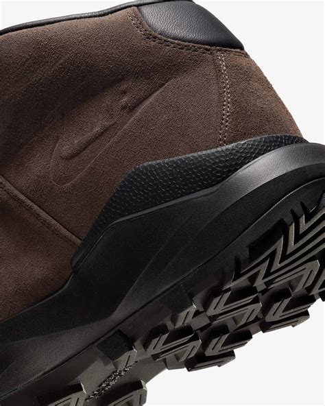 Nikes New Hiking Boot Is A Winter Warrior With Retro Vibes