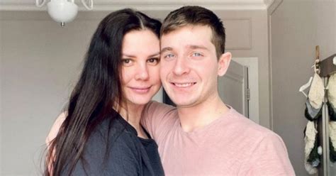 Elle Quitte Son Mari Pour Son Beau Fils Ils Viennent Daccueillir Leur Deuxième Enfant