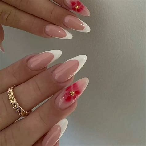 Best 14 Pink French Tip Nails Artofit