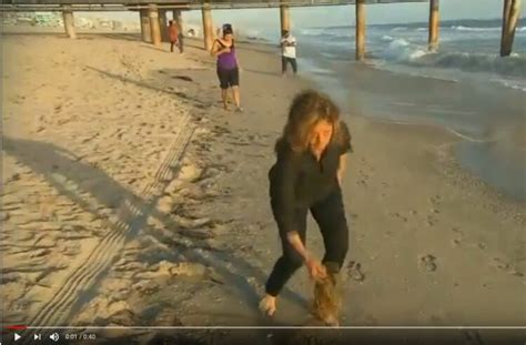 Jane Velez Mitchell Feet