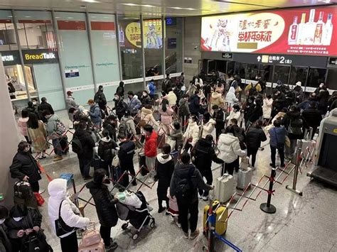 单日最高近120万人次虹桥枢纽春节总客流创近三年新高