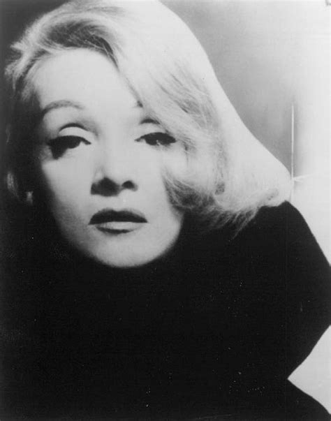 Operaqueen — Marlene Dietrich 1972 Marlene Dietrich Famous People