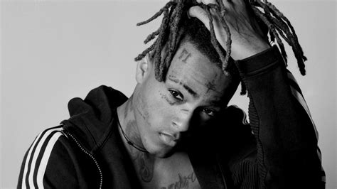 Black And White Photo Of Xxxtentacion Hd Xxxtentacion Wallpapers Hd
