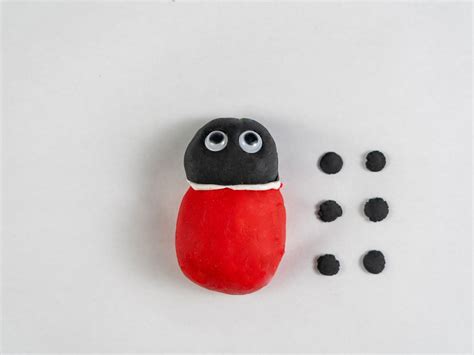 Ladybug Project Squishy Circuits