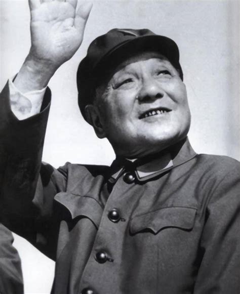 1979年，叶剑英和粟裕都不赞同出兵越南，是谁让邓公下定了决心？邓小平陈云苏联