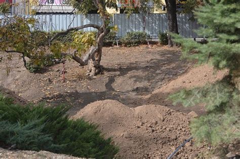 Излез от дупката Фандъкова Площад Славейков