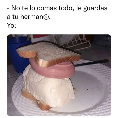 Cuando Tu Hermano Se Esta Cagando Pero Vos Estas En El Baño Mirando