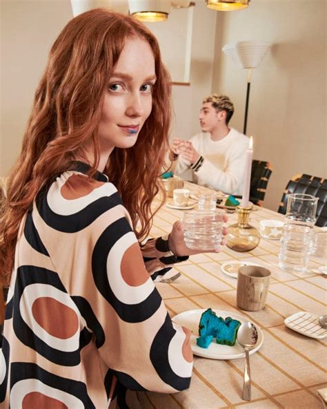 마리메꼬가 제안하는 센스 있는 크리스마스 선물 패션서울