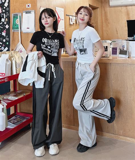 바스락투웨이팬츠 바스락두줄투웨이p 3color 키140150160 키작녀 학생 10대 봄 여름 바스락 두줄 와이드 조거 바지 트레이닝 팬츠 에이블리