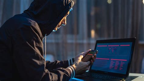 How To Stay Secure In An Always Connected Iot Vulnerable World By Techgenyz Techgenyz Medium