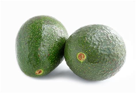 신선한 아보카도 과일은 하얀 배경에 분리되어 있다 아보카도 전체 아보카도 매크로 0명에 대한 스톡 사진 및 기타 이미지 0명 개체 그룹 거친 Istock