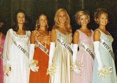 1970 Miss America Pageant Preliminary Evening Gown L To R Phyllis