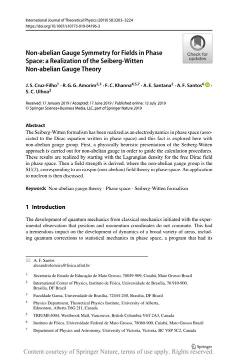 Non Abelian Gauge Symmetry For Fields In Phase Space A Realization Of