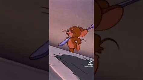 Tom And Jerry Cartoon Clip Jerry Attacks Tom With A Forkfunny Cartoon Clip Youtube