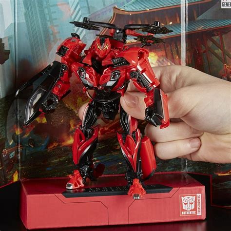 Transformers Stinger Girl