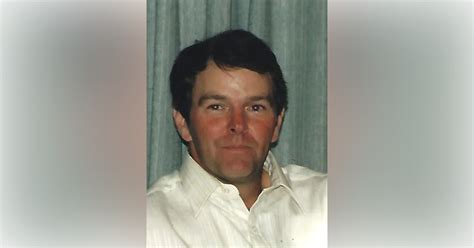 Robert E Lindquist Jr Ocala