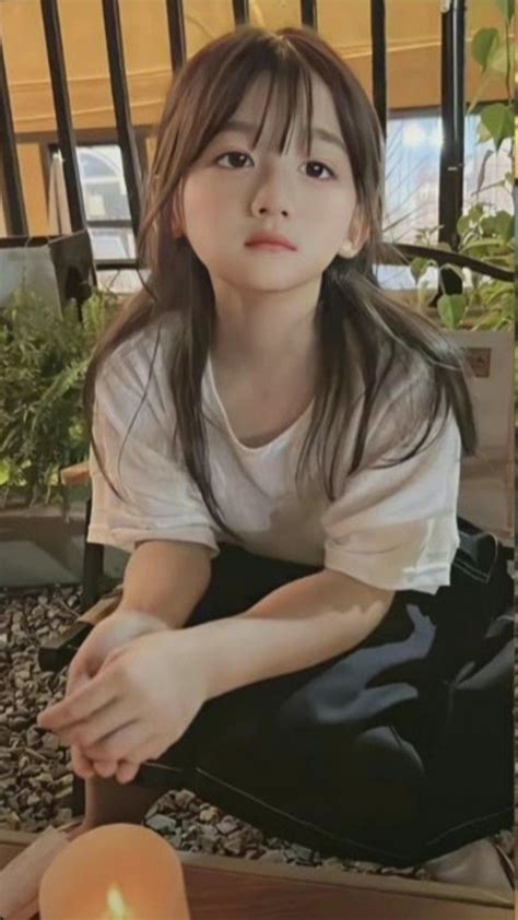 Pin oleh ᎪᏆՏᏢႮ di Pangziyouyou 庞天你你 Orang cantik Kecantikan orang asia Pemotretan