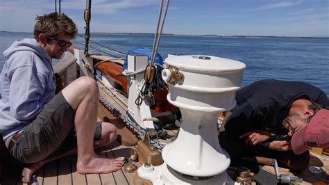 Installing And Using The Original Capstan Weboating