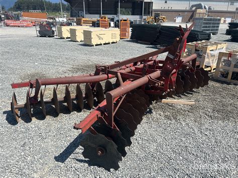 Massey Ferguson 68 10 Ft 10 In 3 Point Tandem Disc Ritchie Bros