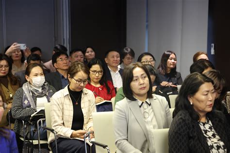 Ахлах ангийн сурагчдад санхүүгийн мэдлэг олгох Level Up хөтөлбөрийг танилцууллаа