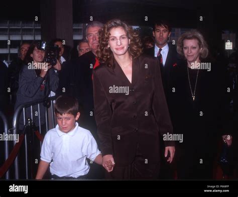 Century City Ca December 8 Actress Julia Roberts Attends The Hook