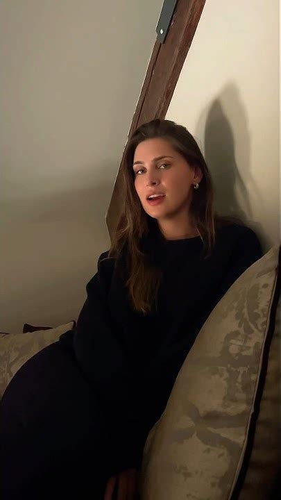 Happier Than Ever 🖤 Singer Singersongwriter Billieeilish Happierthanever