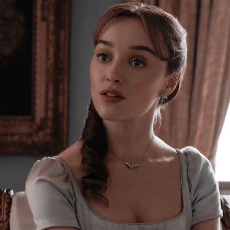 Daphne Bridgerton Icons Daphne Icon Phoebe Dynevor