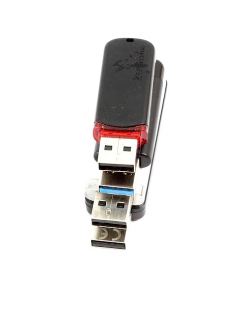 Premium Photo Usb Memory Sticks Isolated On Whitemacro Shot Shallow Dof